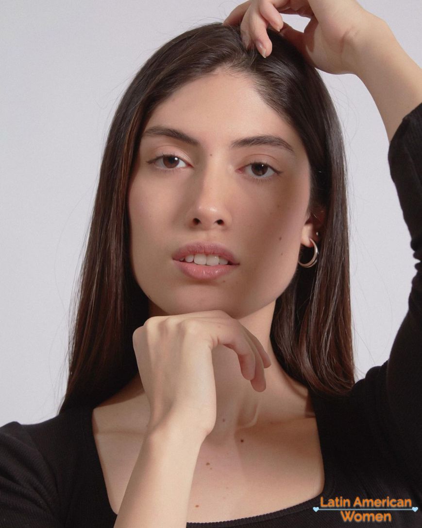 Peruvian Women: What Makes Them Perfect Girlfriends?